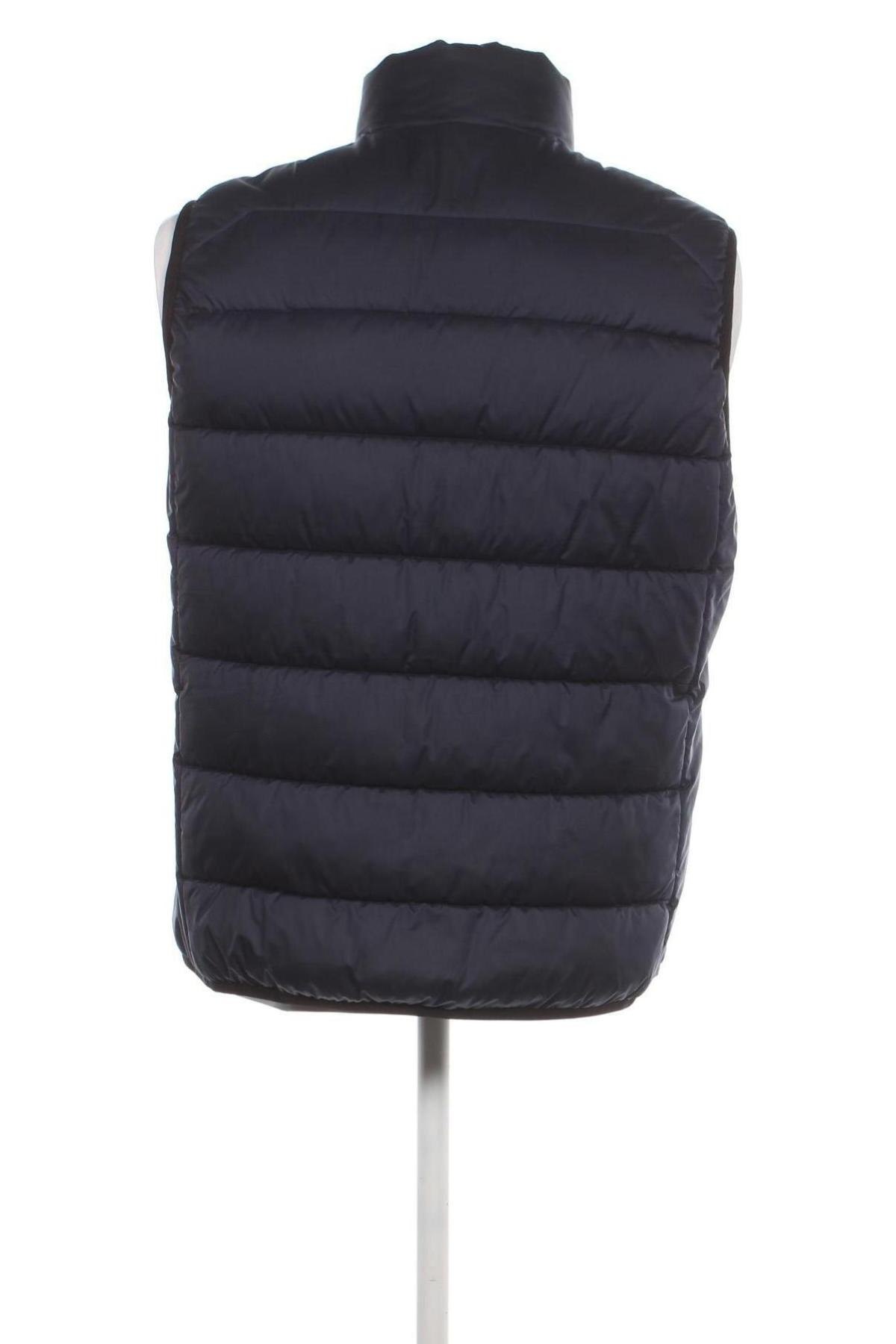 Мъжки елек Hugo Boss - на изгодна цена в Remix - #125115712