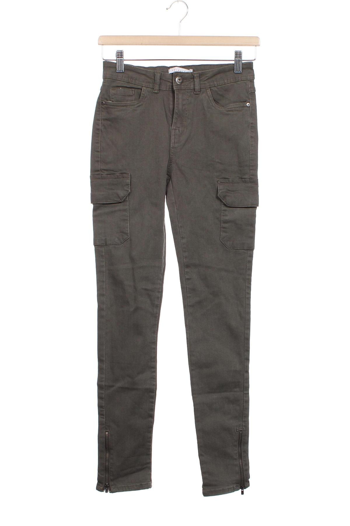 Pantaloni de femei Lola Liza - la preț avantajos pe Remix - #118986200