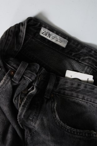 Blugi de femei Zara - la preț avantajos pe Remix - #131779934