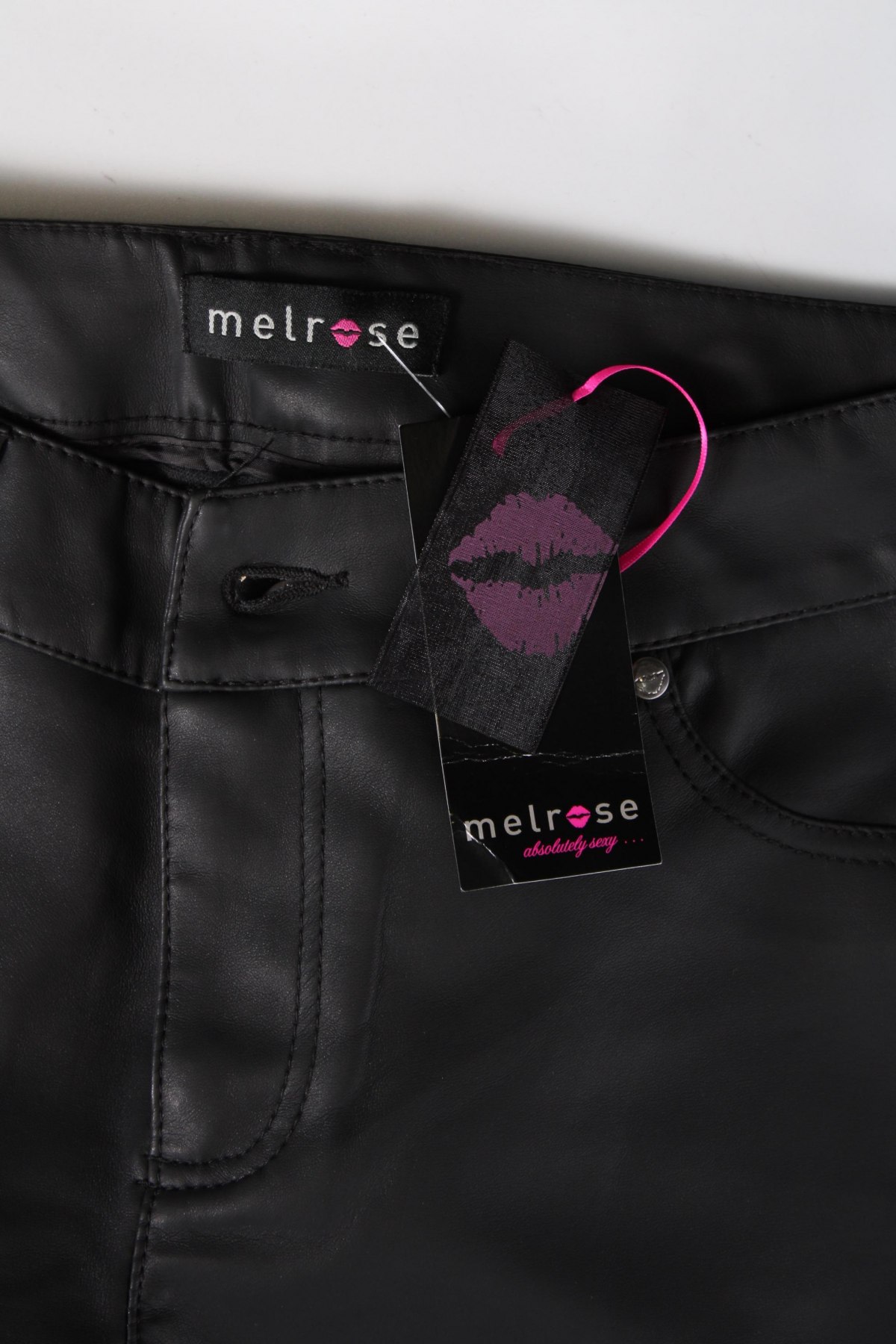 Pantaloni de piele pentru damă Melrose - la preț avantajos pe Remix ...